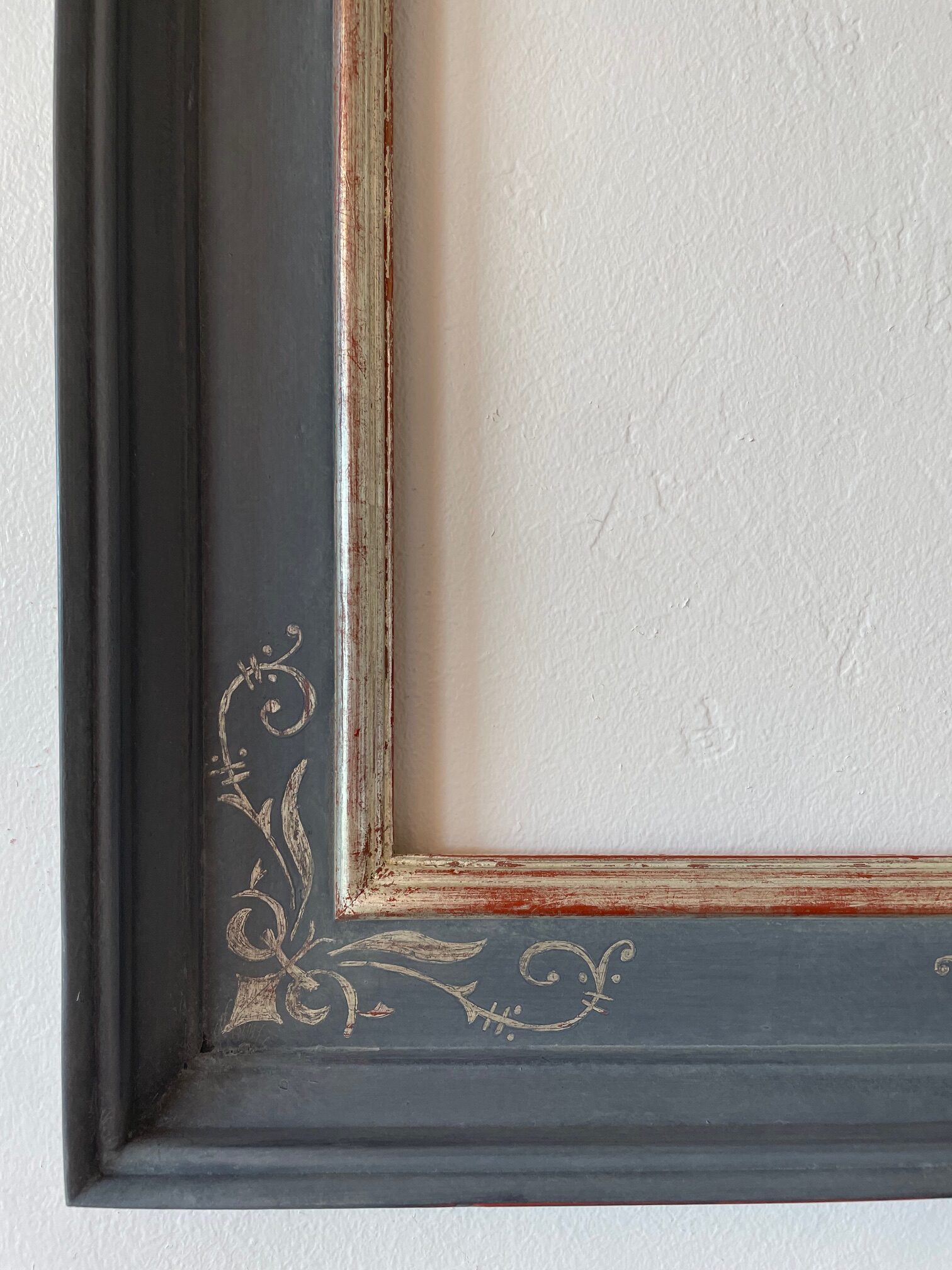8×12 Florentine Sgraffito, 12k and soft gray 3.25″ wide – Bryan Smith ...